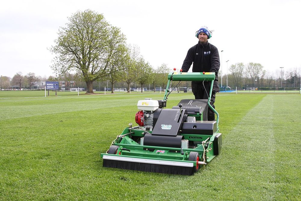 PRO 34R Petrol Rotary Mower | Dennis Mowers