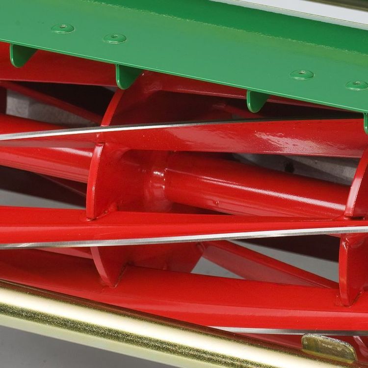 Interchangeable Cassettes | Dennis Mowers